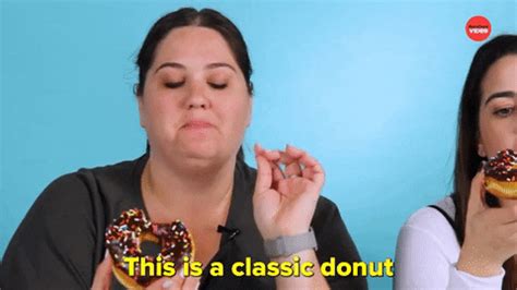 Donut  By Buzzfeed Find And Share On Giphy