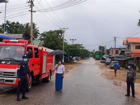 ကျိုက်ဒုံမြို့၌ ပိုးကရင်ဘာသာ၊စကောကရင်ဘာသာ၊မြန်မာဘာသာဖြင့်ကိုဗစ် ၁၉ ရောဂါကာကွယ် ထိန်းချုပ်နိုင