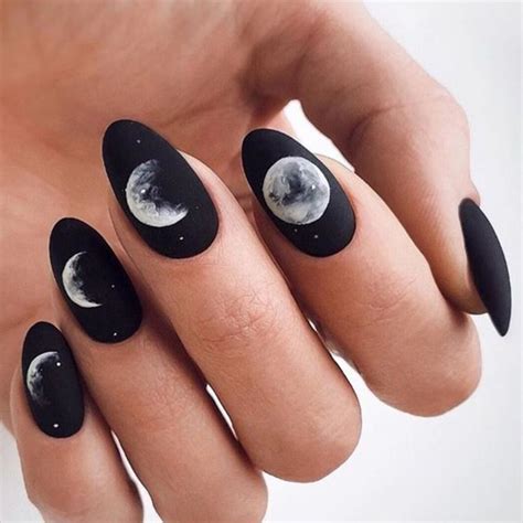 100 طرح ناخن مشکی؛شیک ترین مدل ناخن مشکی دخترانه جدید آموزشگاه