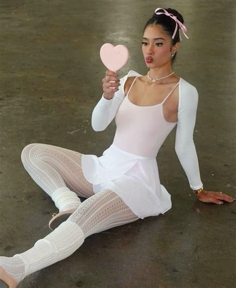 20 Balletcore Outfits All Tiktok Is Talking About Right Now