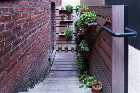 Martin Hopp Adds Space Saving Micro Elements To His Manhattan