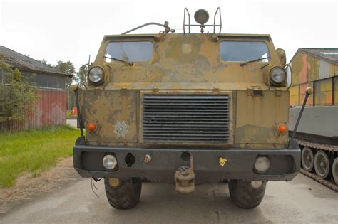 RM-70 MLRS (East German) Walk Around Page 1