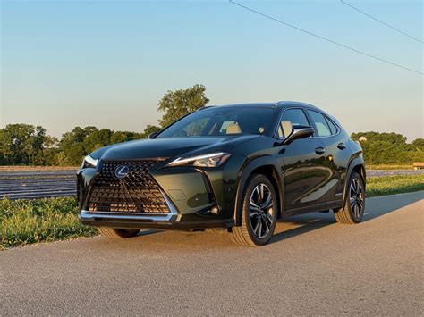 2020 Lexus Ux 250h Luxury Review