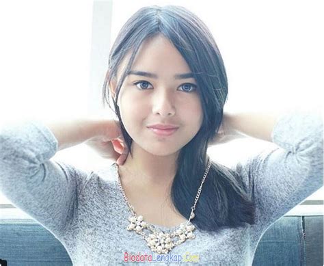 Artis Tercantik Indonesia Masih Muda Jadi Idaman Para Cowok
