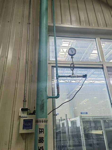 Modbus To Mqtt Industrial Iot Gateway Series Bl101 Is Used For Factory Pressure Monitoring