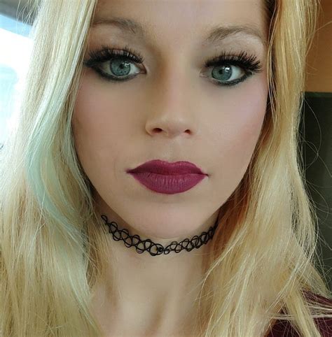 Kristen Leigh Knickerbocker