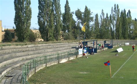 Fotos Fk Raca Stadionwelt