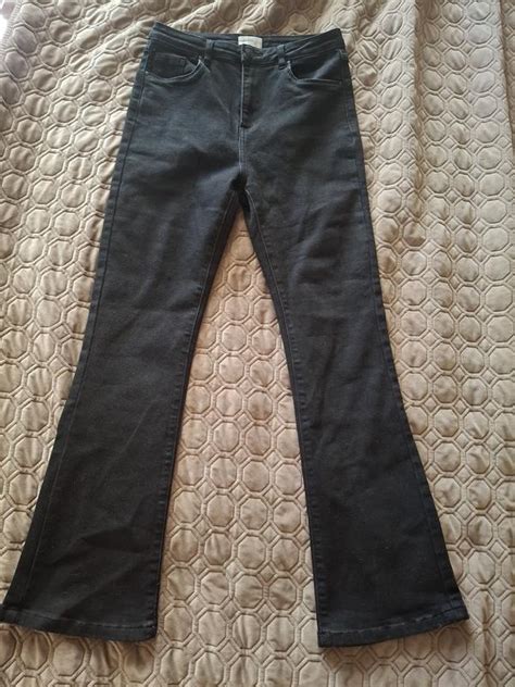 Джинси жіночі — ціна 100 грн у каталозі Джинси Купити жіночі речі за доступною ціною на Шафі