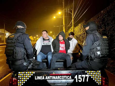 Capturan A 2 Por Narcomenudeo Al Día