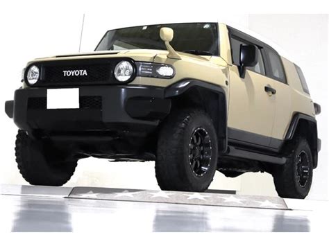 Toyota Fj Cruiser Base Grade 2011 Beige 54444 Km Details