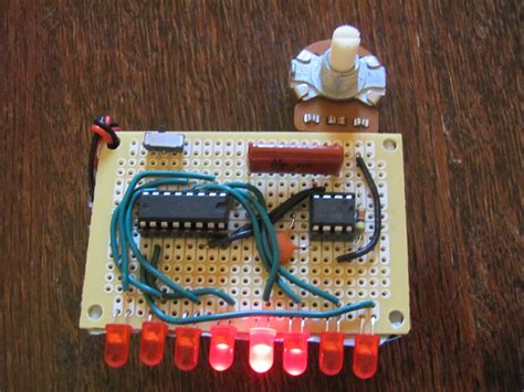 PROJECTS FUN KNIGHT RIDER PROJECTS USING 555 AND 4017 IC