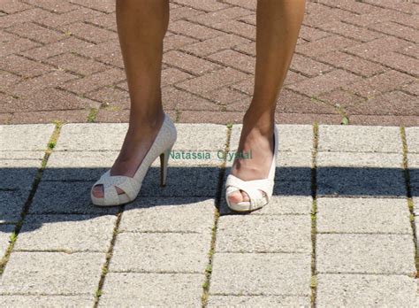 Natassia Crystal Geekette In High Heels You Gotta Be This Tall