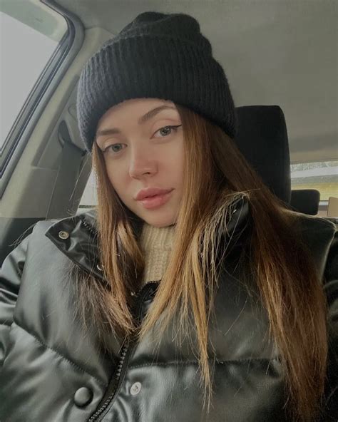 Nikky Dandelion Iamnikkydandelion • Instagram Photos And Videos