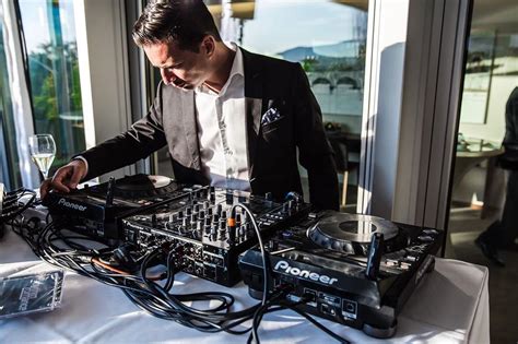 Steven Stone Songs Events And Music Stats Viberate Com