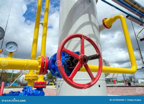 Natural Gas Compressor Station Stock Photo Image Of Fuel Environment
