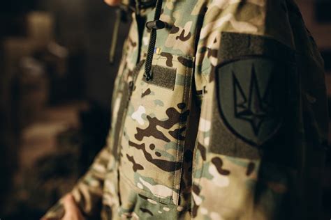 Забезпечити жінок у ЗСУ засобами гігієни та створити комітет з