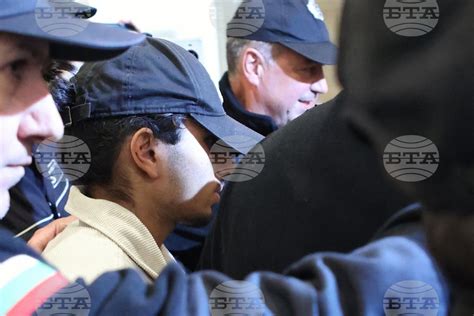 Съдът остави за постоянно в ареста обвинения за катастрофата с двама загинали на 8 май в София