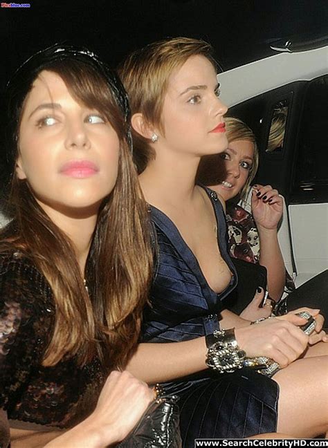 Emma Watson Nip Slip Nip Slip And Cleavage Pictures Collections