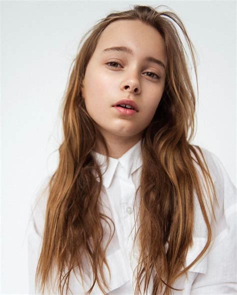 Andrea Pascalau Corsei Youth • Instagram Photos And Videos Long Hair Styles Instagram