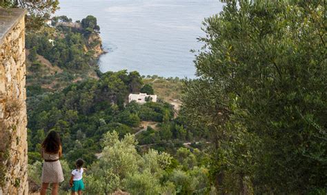 5 γραφικές Χώρες σε 5 νησιά της Ελλάδας