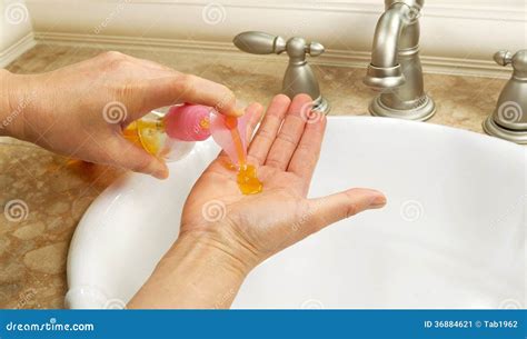 Hand Soap In Bath At Byron Wells Blog
