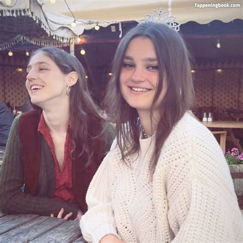 Jasmine Van Den Bogaerde Birdy Birdyinstagram Nude Onlyfans Leaks Fappening Fappeningbook