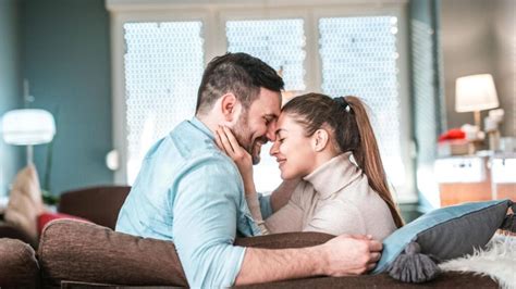 Unveiling The True Meaning Of Discreet Relationships Loominglife