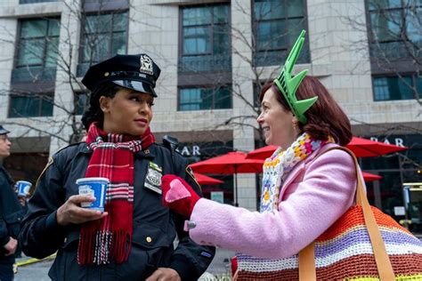 Review ‘elsbeth Lets The Kings Loose On New York City