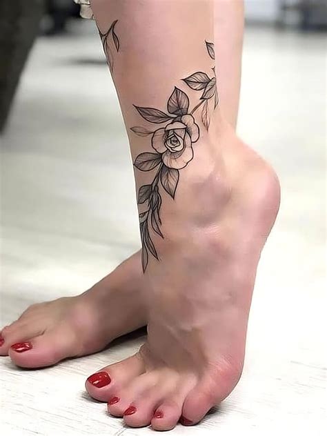 Top 10 Bottom Foot Tattoos Ideas For Meaningful Body Art