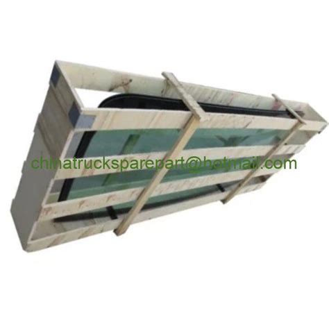 Shacman H3000 Front Windshield Assembly Spare Part Dz15221710010 For Heavy Duty Trucks