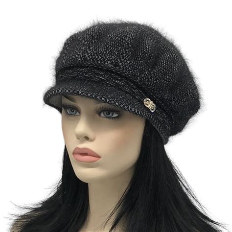 Меховые шапки и другие аксессуары оптом и в розницу в магазине Bars Меховые шапки Меховые