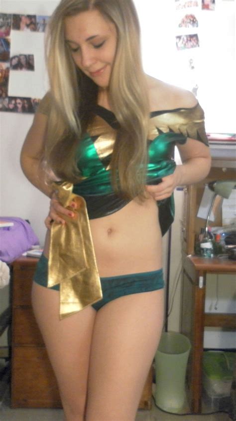 Casey Woodley Shesfreaky