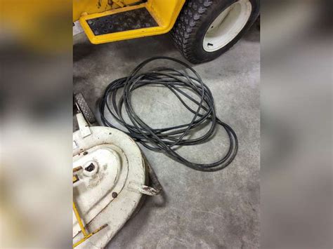 International Cub Cadet 1650 Hydrostat Lawn Tractor Starts Runs W 54 Mower Deck 42 Hyd