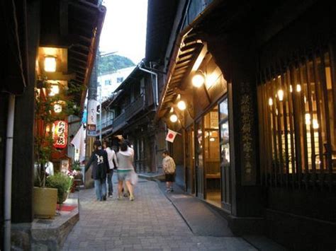 関西のドライブデートや日帰り旅行におすすめ！車で行ける人気温泉地ランキング Latte