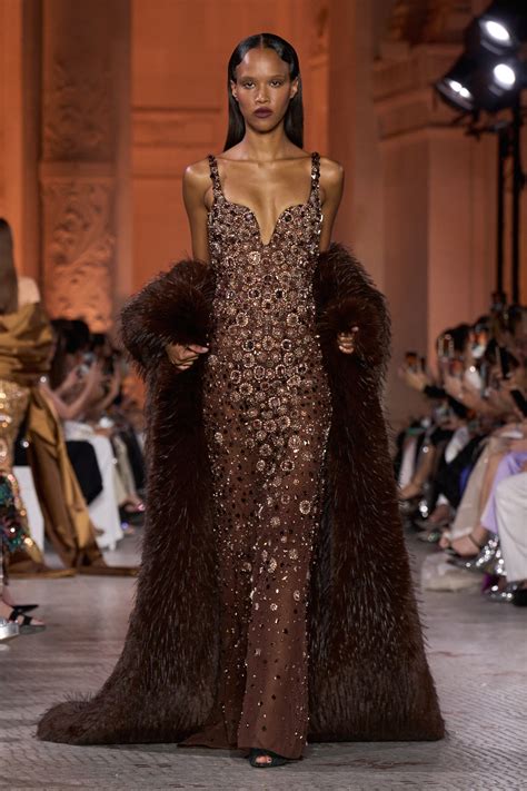 Zuhair Murad Fall 2025 Couture Fashion Show And Collection Review Photos