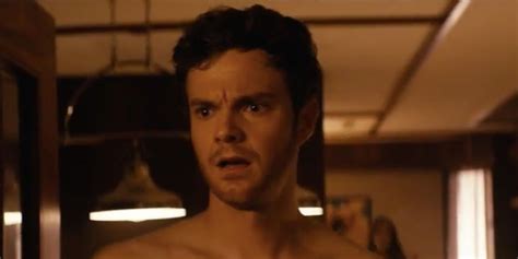 Jack Quaid Gives Honest Thoughts On Doing The Boys Nude Scenes