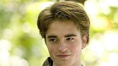 Robert Pattinson Says Filming Sex Scenes Is Like Playing Twister