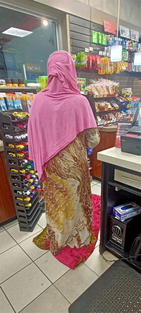 Prabhdeep Kaur On Linkedin I Work In A Gas Station And Today While I Was Working A Lady Came