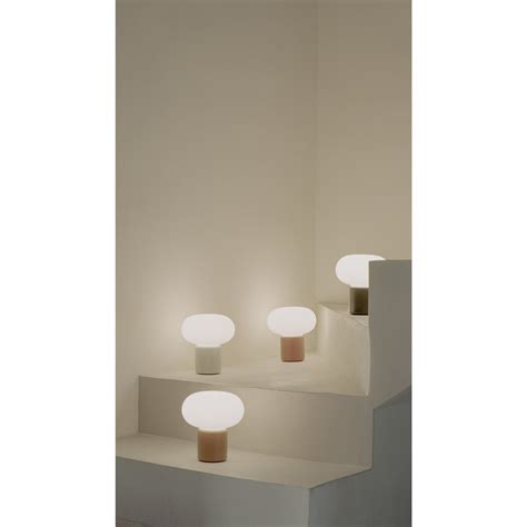 New Works Karl Johan Transportabel Lampe Oker Gul