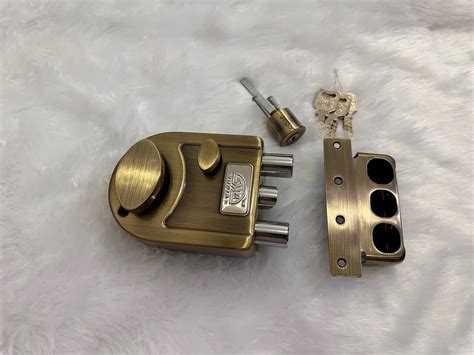 Atul India Knob Cylinder Tri Bolt Latch Lock Antique At Rs 950 Piece In Aligarh