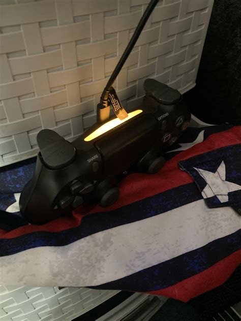 New Controller For My Ps4 It Will Glow Orange But When The Ps Button Is Pressed It Just Flashes