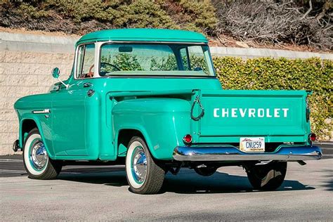 The Rise And Fall Of Stepside Trucks