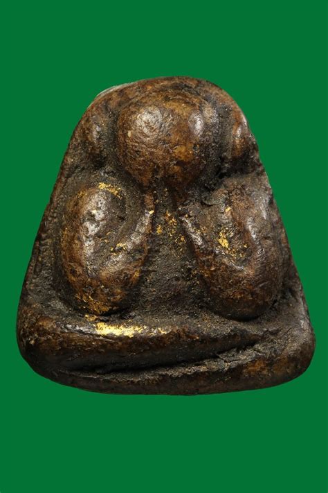 มหาบารมีพระปิดตามหาเสน่ห์หลวงพ่อแก้ว วัดเครือวัลย์ 👍 👍 👍 พระปิดตามหาเสน่ห์หลวงพ่อแก้ว