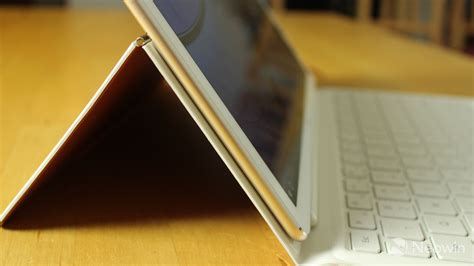 Huawei Matebook E Unboxing And First Impressions Neowin