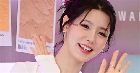 미연 주변 밝히는 미소 포토엔hd