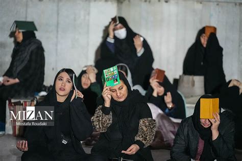 مراسم احیای شب بیست و یکم ماه رمضان امامزاده پنج تن لویزان