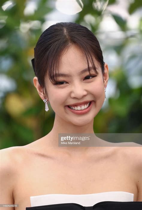 Jennie Ruby Jane Attends The Idol Photocall At The 76th Annual