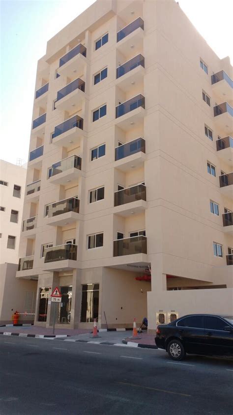 Al Kharbash Building 3 Commercial And Residential Buildings Al