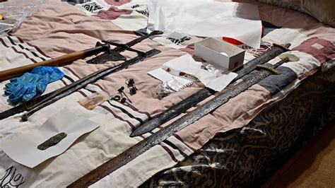 Конфіскат артефакти на мільйони доларів передали музею у Києві Коментарі Київ