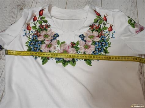 Купити Вишита сорочка чеським бісером повністю Skrynya Ua